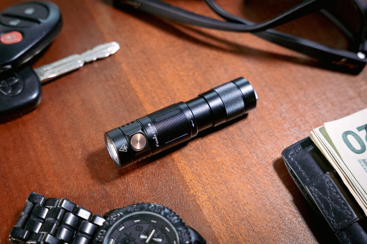 How to Choose A Small Rechargeable Flashlight for Daily Use - Fenix ...