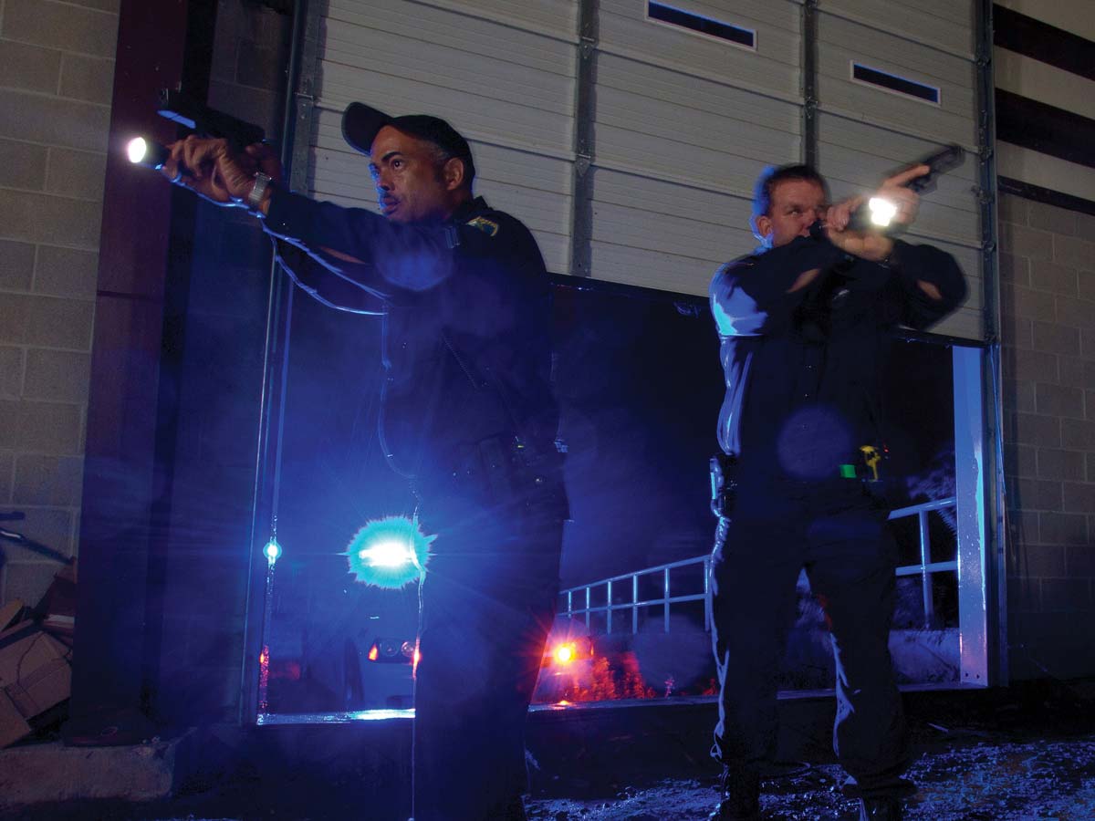 The Best Police Flashlight From Fenix - Blog- Fenix Lighting