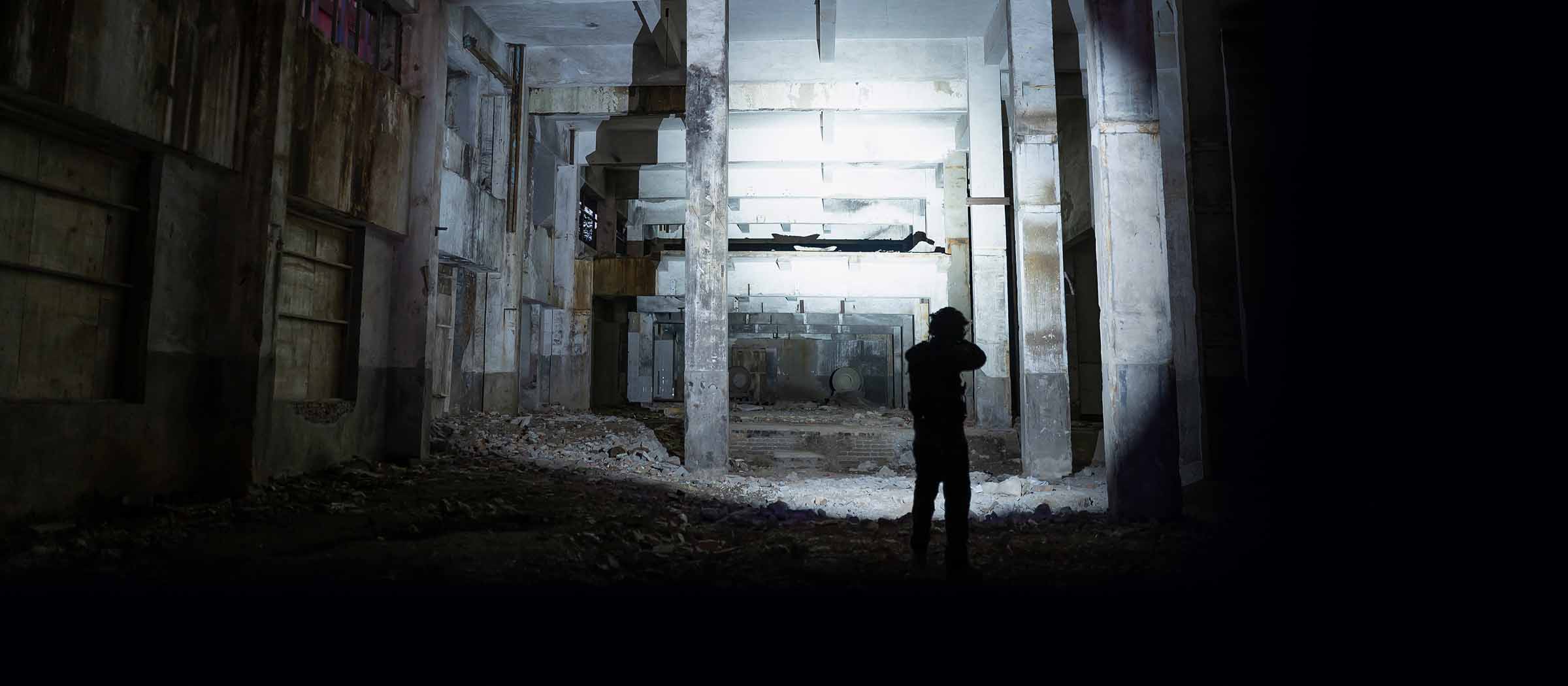 The A-Z of Tactical Lights: A Complete Guide - Fenix Lighting