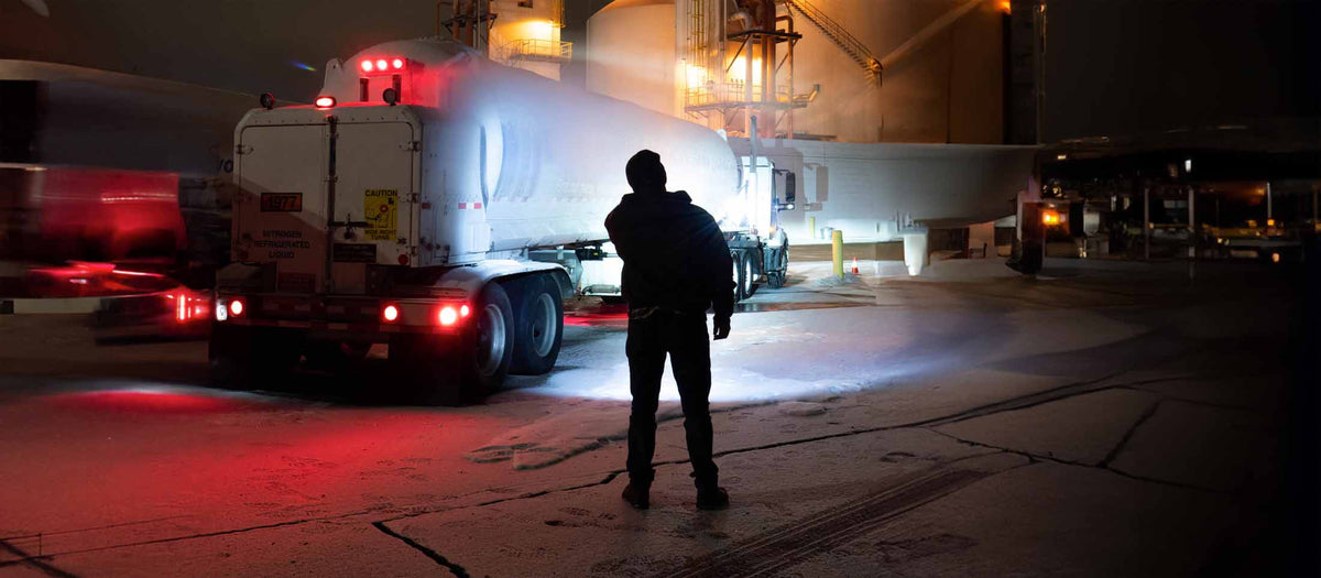 Work Flashlights – Tagged "Large - > 6" long" - Fenix Lighting